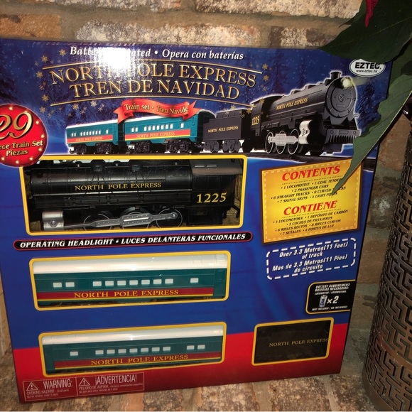 The North Pole | Holiday | The North Pole Express Christmas Train Set ...